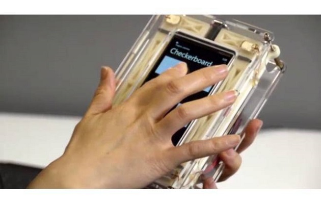 Microsoft cria touchscreen que proporciona sensação física de cliques ...